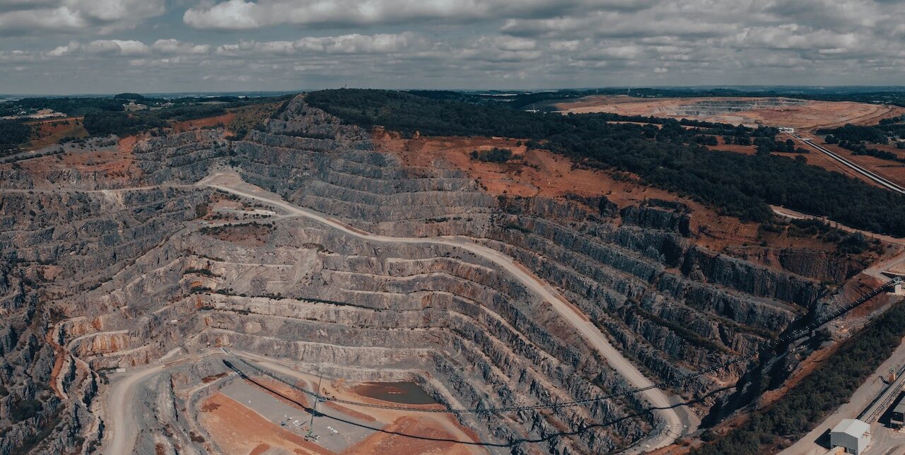 Descubren en Suecia del mayor yacimiento de tierras raras conocido en ...