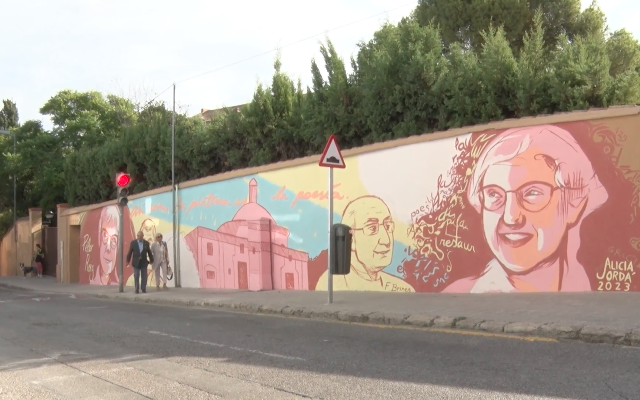 Un mural de ‘Dones de Ciencia’ para reconocer a Pilar Roig